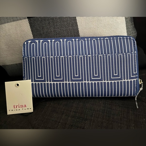 Trina Turk | Bags | Trina Turk Blue And White Geometric Wallet | Poshmark